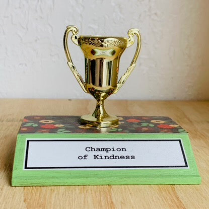 Everyday Trophy, Champion of Kindness – Urban Squirrel 253